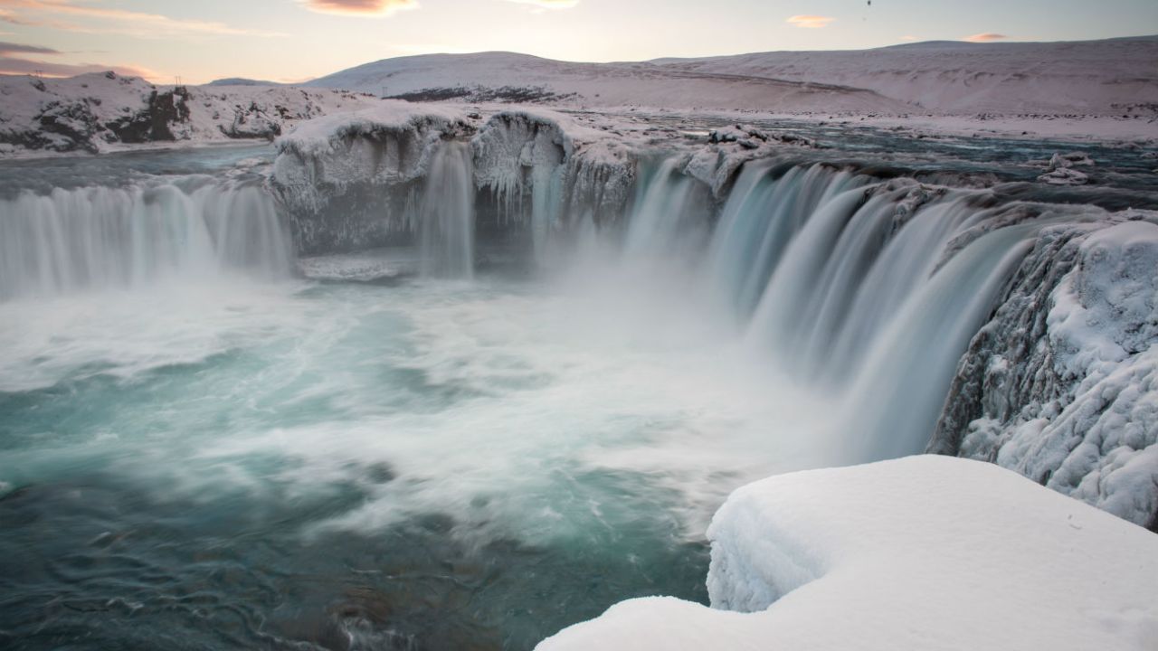 Islandia en invierno: aguas termales y auroras boreales | Weekend