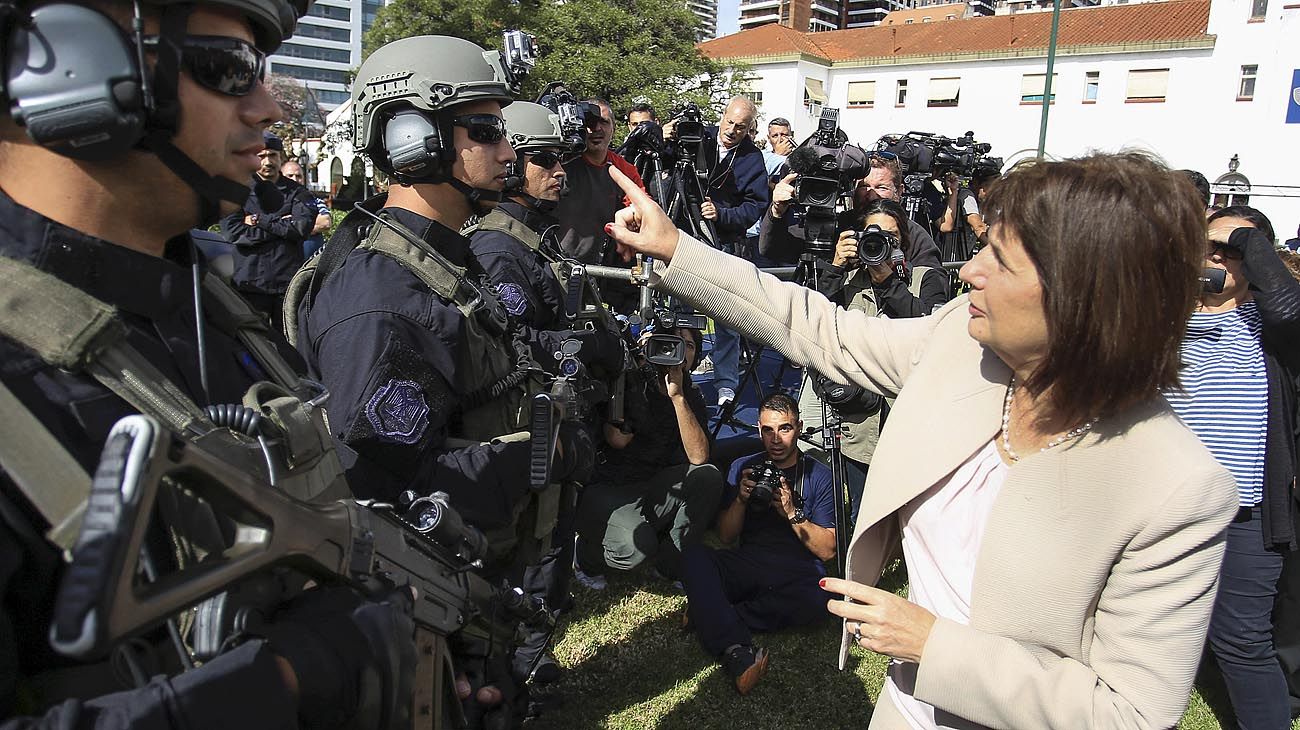 Para el Gobierno, el uso de las Taser tiene consenso social | Perfil