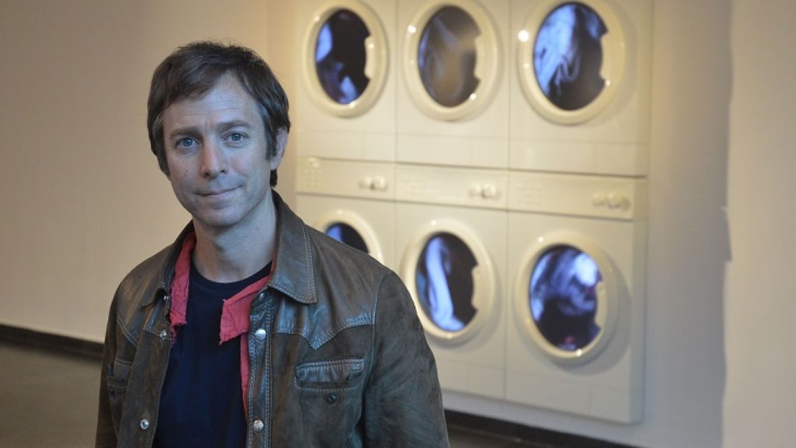 La obra de Leandro Erlich, un desafío a lo cotidiano | Perfil