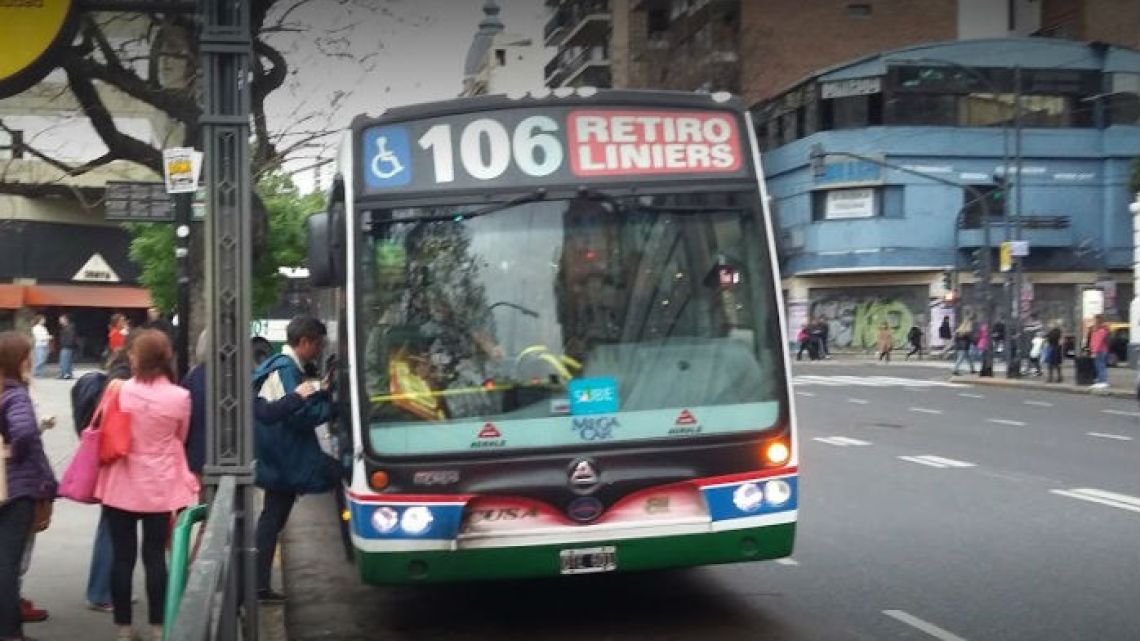 Paro de la línea 106: reclaman por un descuento en el sueldo | Perfil