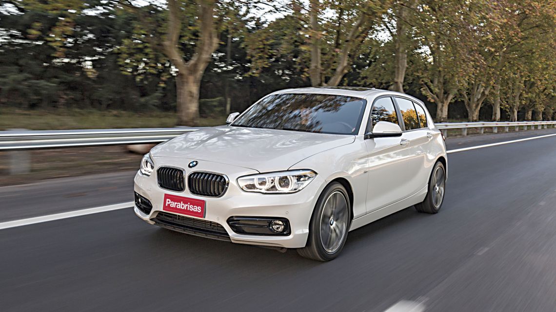 BMW 118i Sport: Premium de bajo consumo | Parabrisas