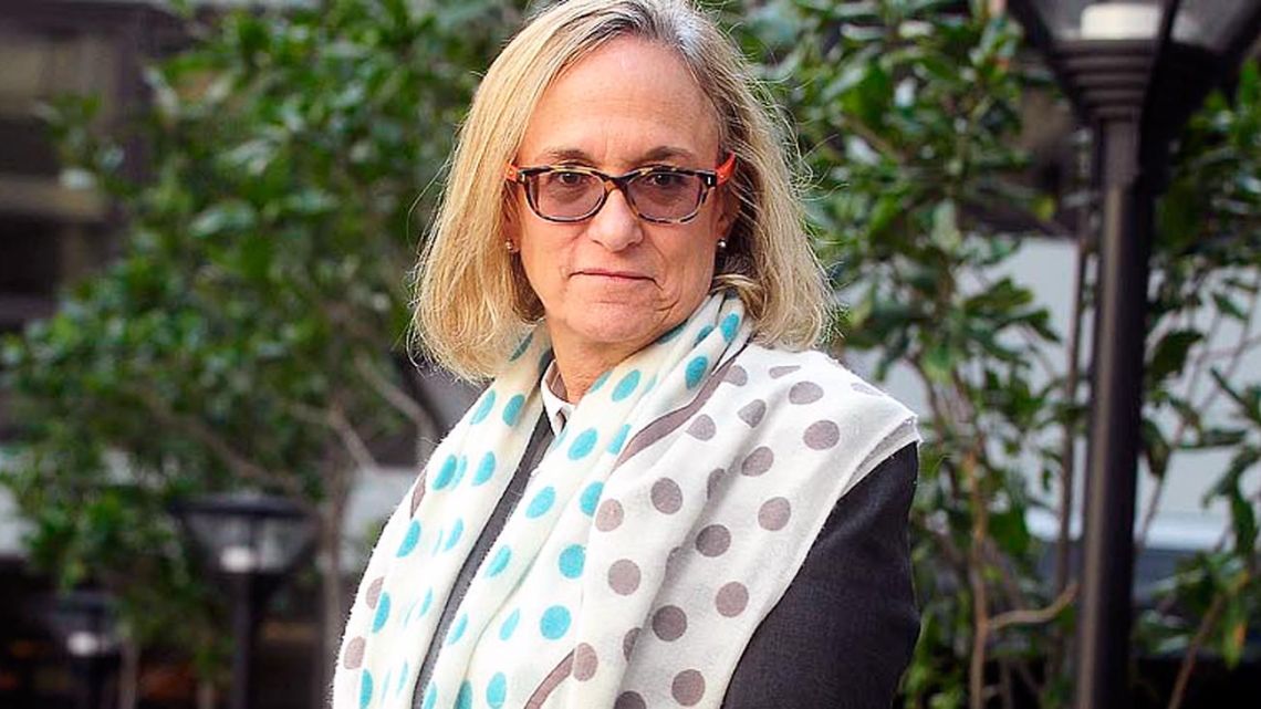 Carla Robbins: "No son fake news, es la desinformación" | Perfil