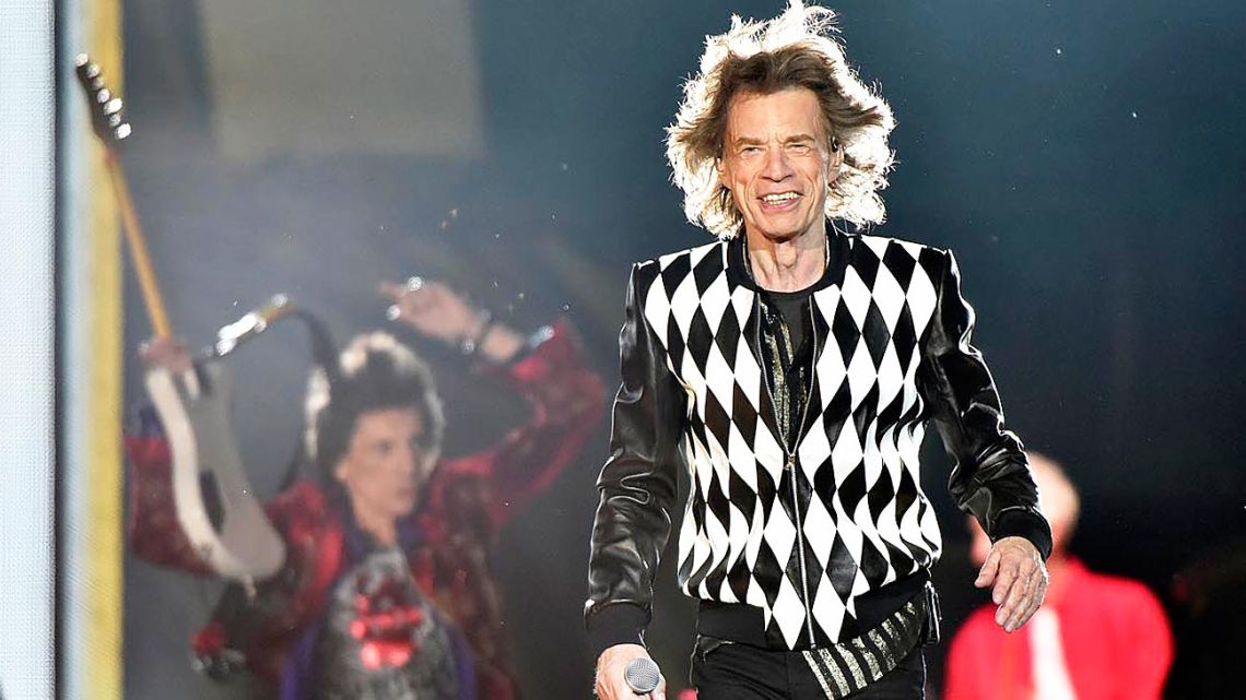 Jagger, ya recuperado de su cirugía, volvió a los escenarios | Perfil