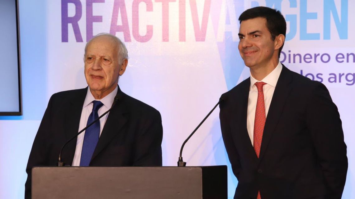 Cuál es el plan de Roberto Lavagna para poner "dinero en el bolsillo de ...