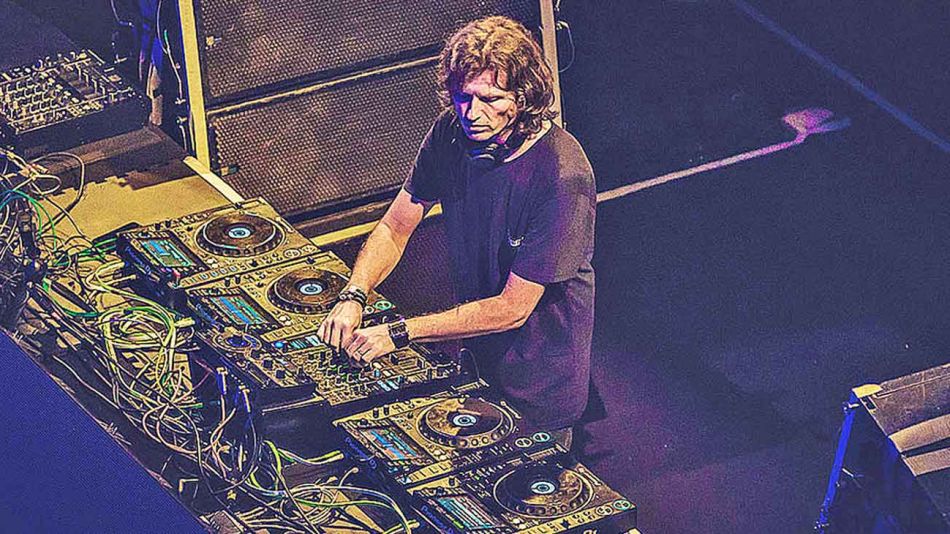 Hernán Cattáneo fue elegido en Ibiza como el mejor DJ del mundo | Perfil
