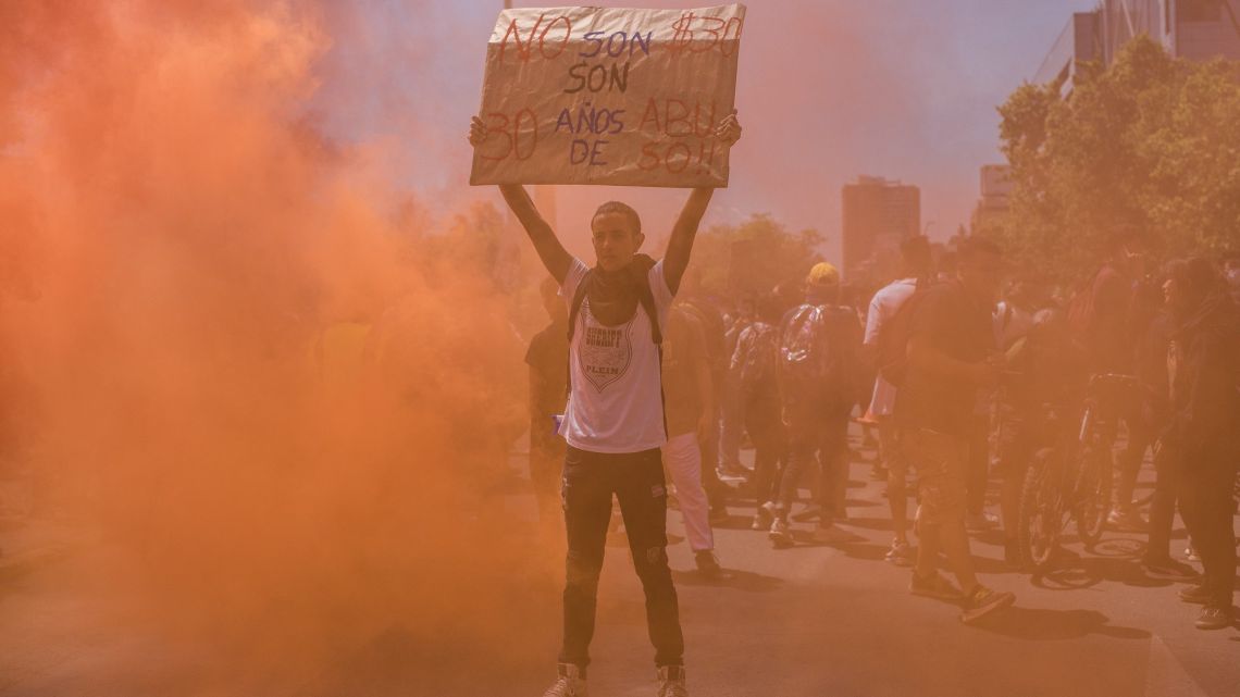 Las 40 fotos más impactantes de una semana de furia en Chile | Perfil