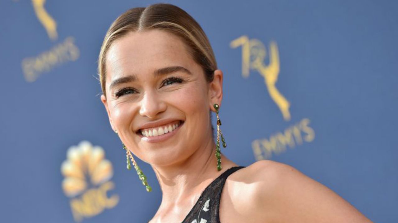 Exitoina | La divertida coreo de Emilia Clarke para festejar su cumpleaños