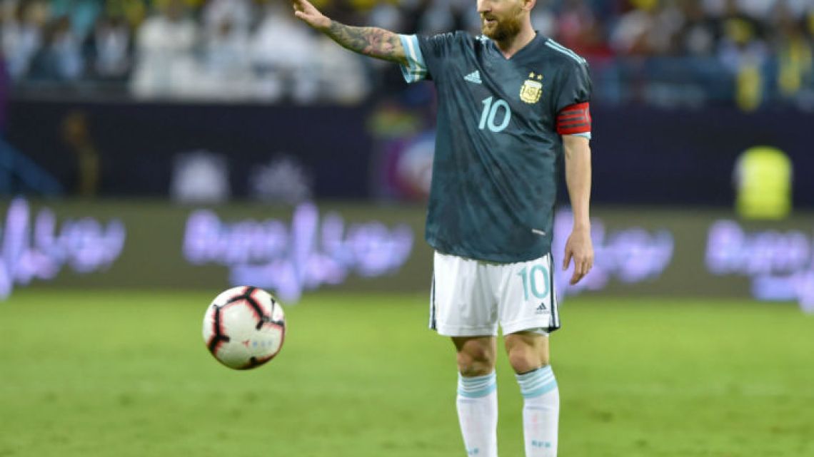 Messi mandó a callar a Tité y Thiago Silva lo "mató" | 442