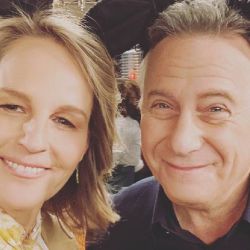 Caras | Helen Hunt y Paul Reiser confiesan haber tenido citas durante ...