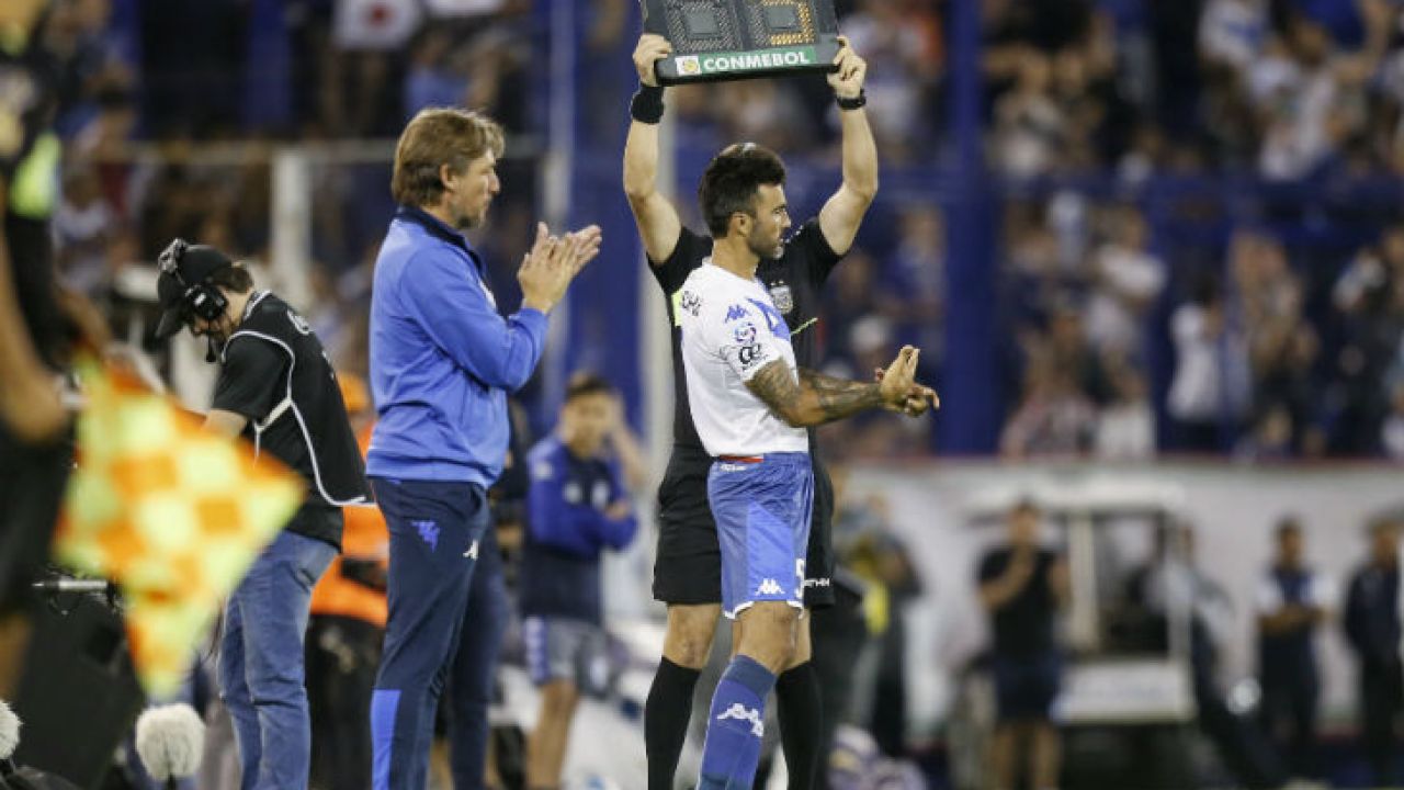 442 | La discusión de Heinze con un plateísta por Cubero