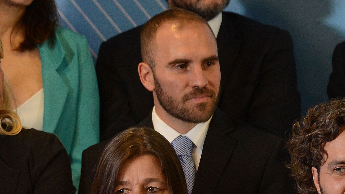 Martín Guzmán, encargado de negociar la deuda y marcarle la cancha al ...