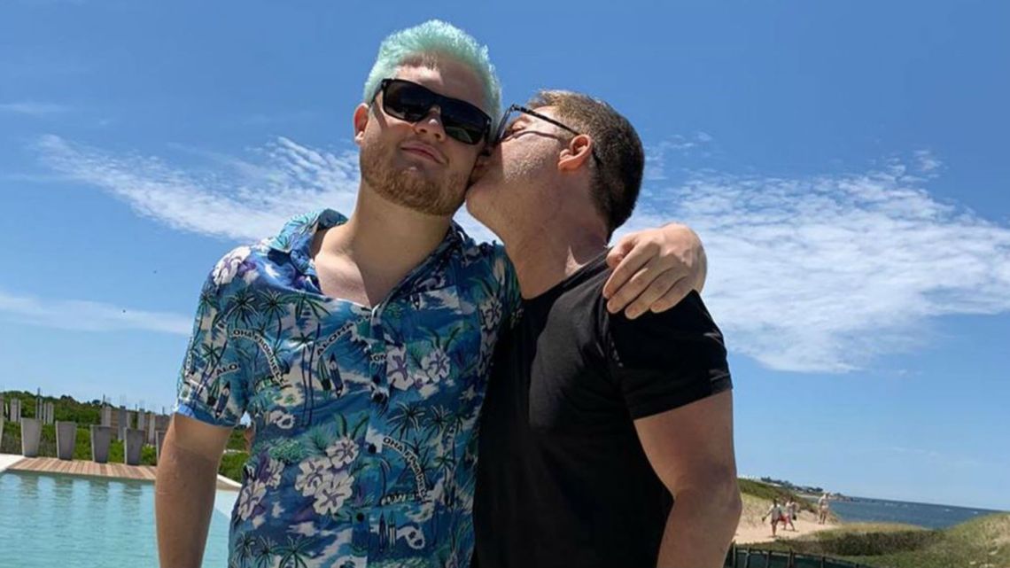 El radical cambio de look de Toto Kirzner, el hijo de Adrián Suar y ...