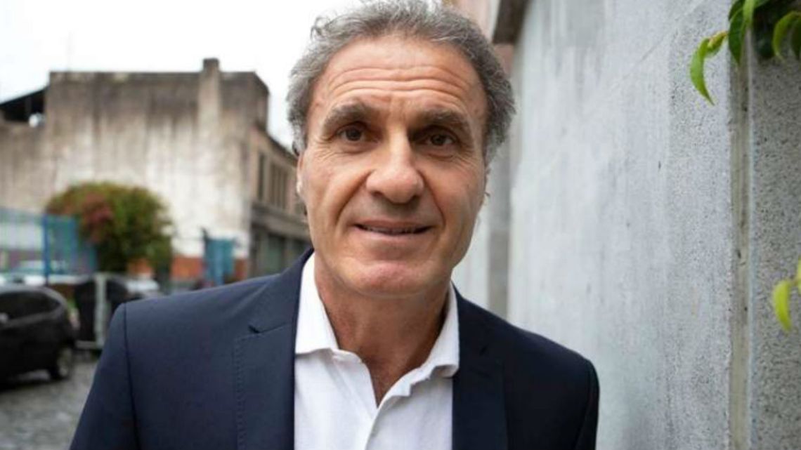 La anécdota de Ruggeri en un aeropuerto que hizo reír al Pollo Vignolo ...