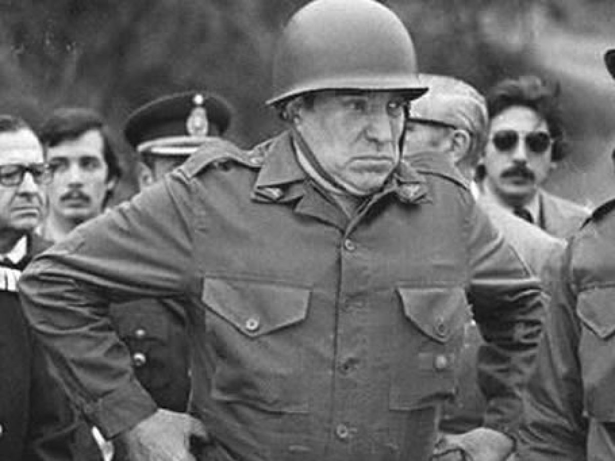 Qué me contás: 24 de marzo, de Bussi a Bussi. Por Edi Zunino | Radio Perfil