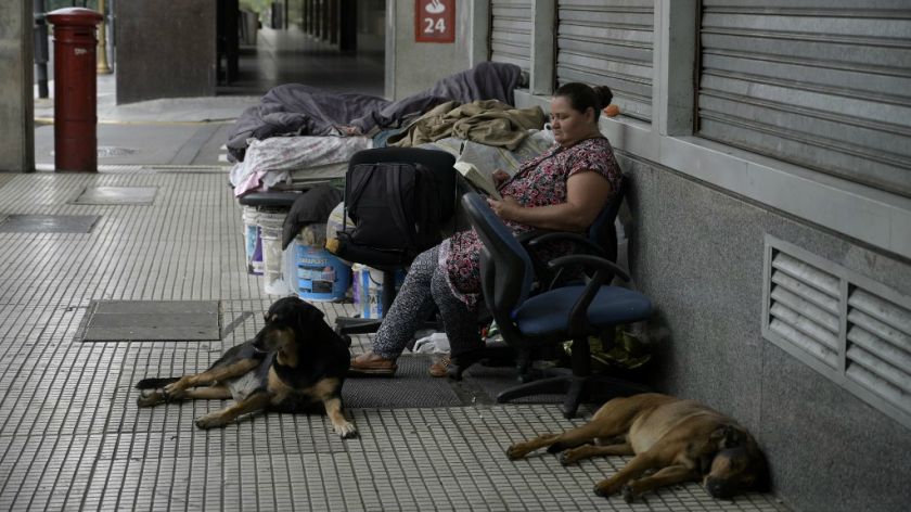 Fotos | Entre 1.000 y 7.000 personas siguen viviendo en las calles ...