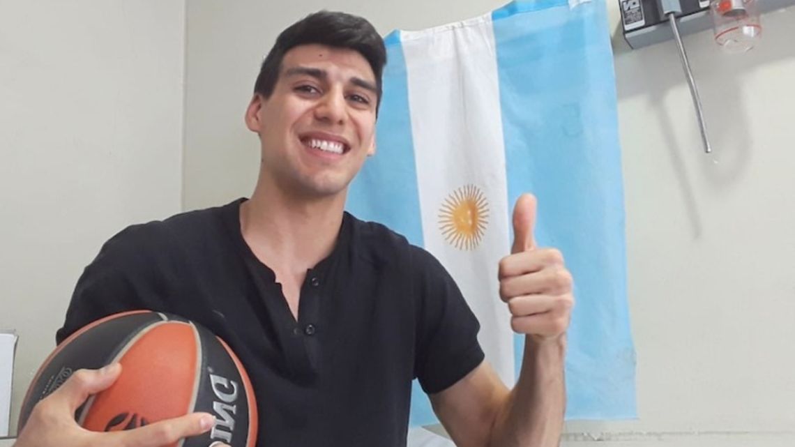 Facundo Corvalán, el basquetbolista argentino que le ganó al coronavirus | 442