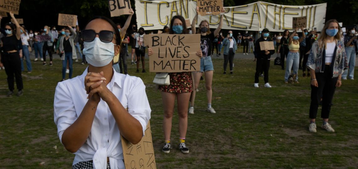 World outrage grows at Floyd's death, France bans protest | Buenos ...