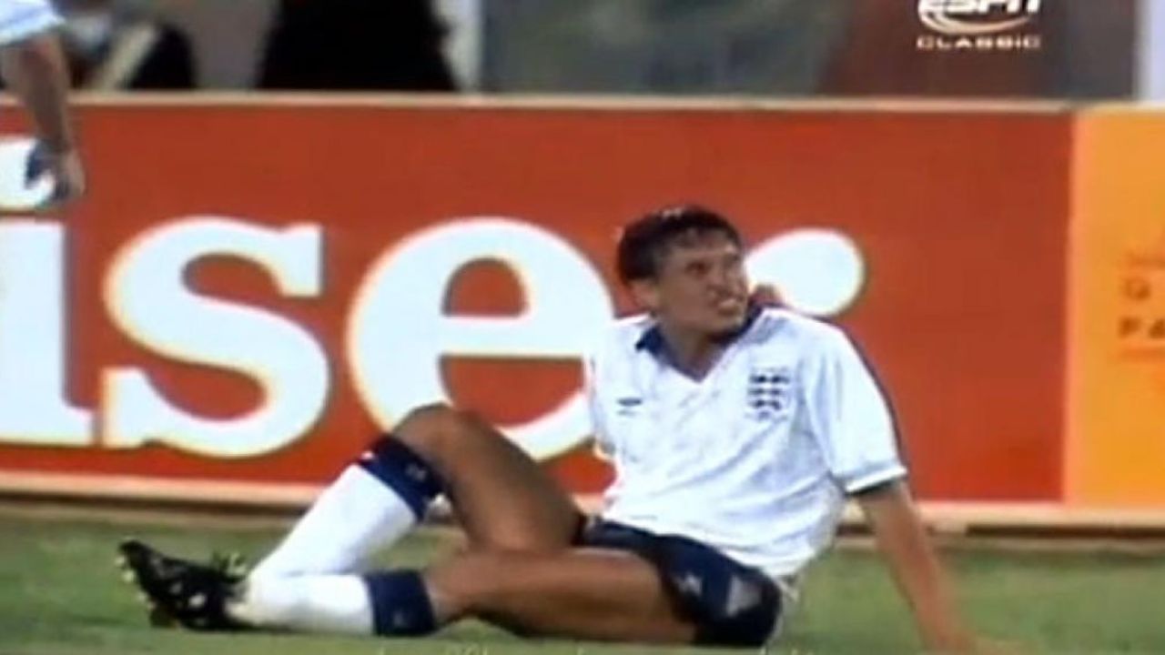 442 | A 30 años de Italia 90: el día que Gary Lineker se hizo caca en ...