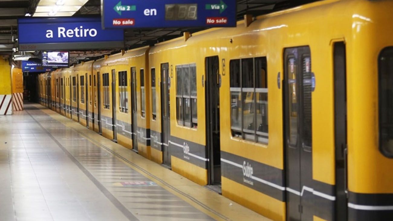 Continúa interrumpido el servicio de la Línea C de subtes | Perfil