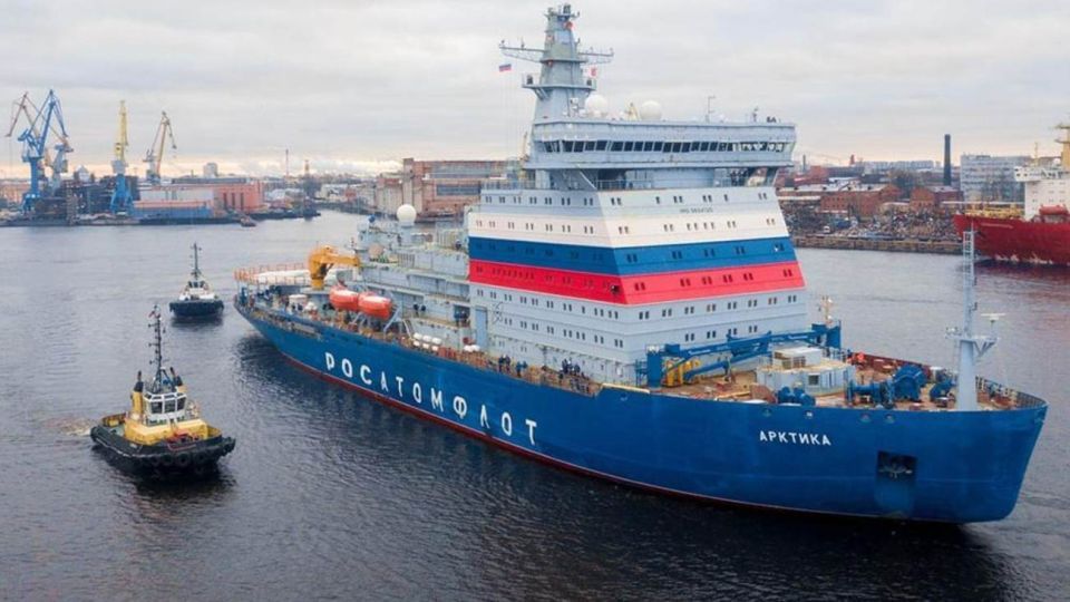 El rompehielos nuclear más grande del mundo hace su primer viaje al ...