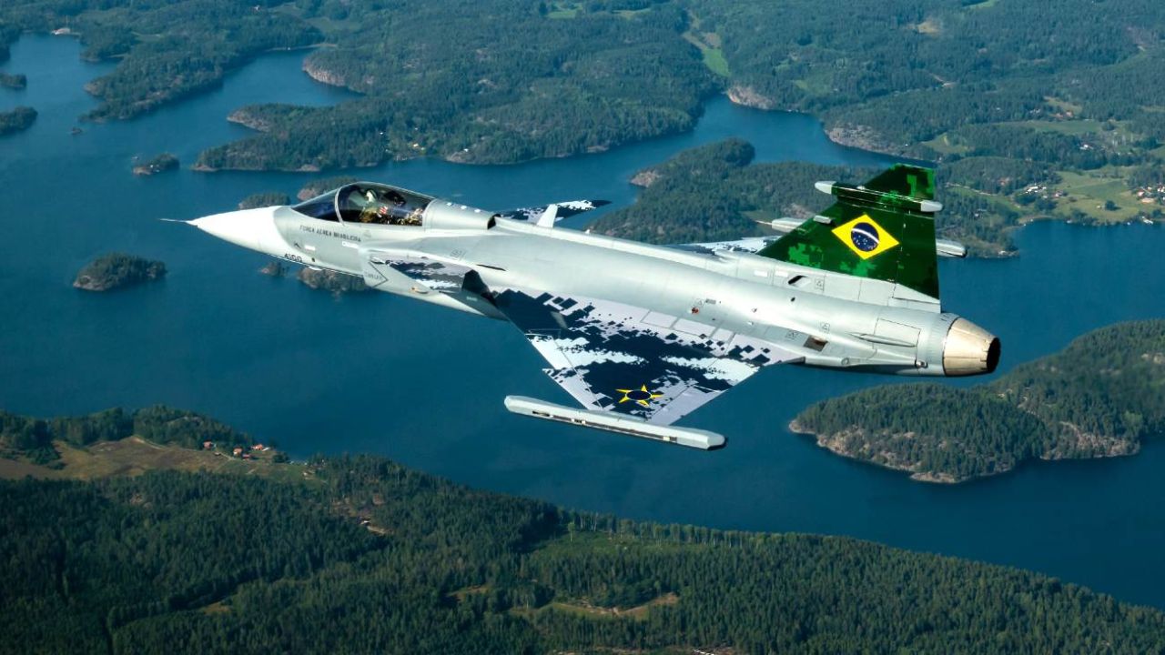 Así es el F-39 Gripen, el nuevo caza que ya vuela en Brasil | Weekend