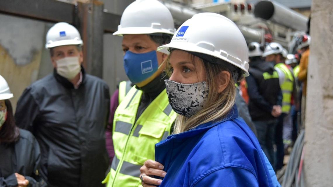 Malena Galmarini recorrió obras en Bernal que beneficiarán a 2,5 millones de vecinos | Perfil