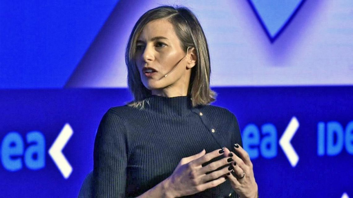 Carolina Castro: "No sirve bajar el déficit sin tener en cuenta la ...