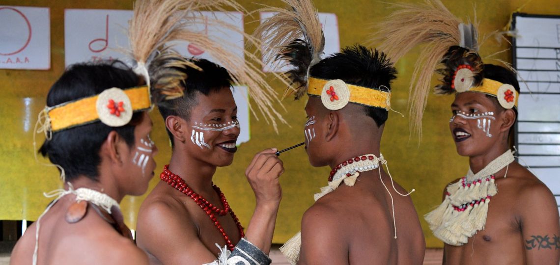 Colombian village offers hope for indigenous gay men | Buenos Aires Times