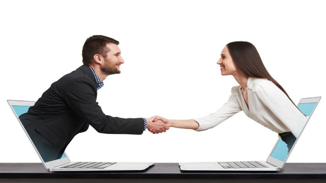 La experiencia del cliente y los empleados de cara al 2021 | Perfil