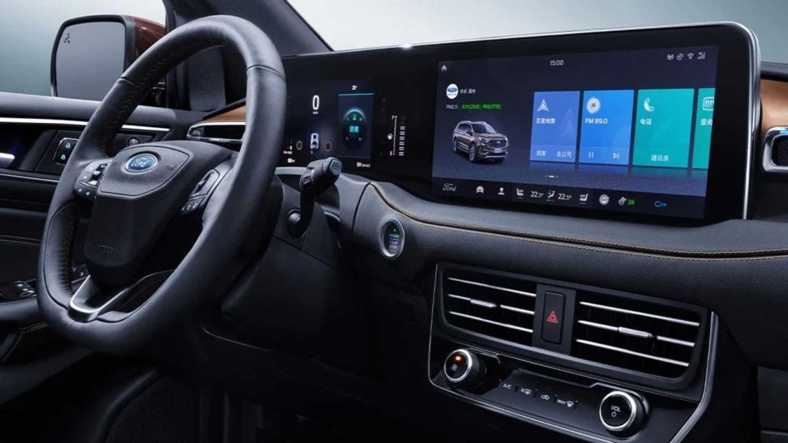 Ford presentó el Edge Plus con interior similar al del sucesor del ...