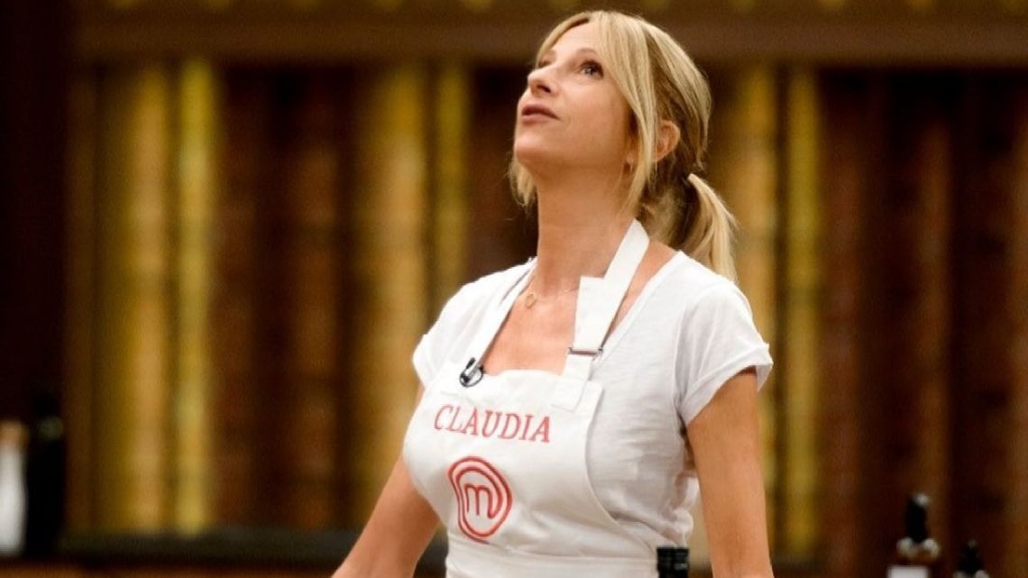 El debut de Claudia Fontán en MasterChef Celebrity 2 | Caras