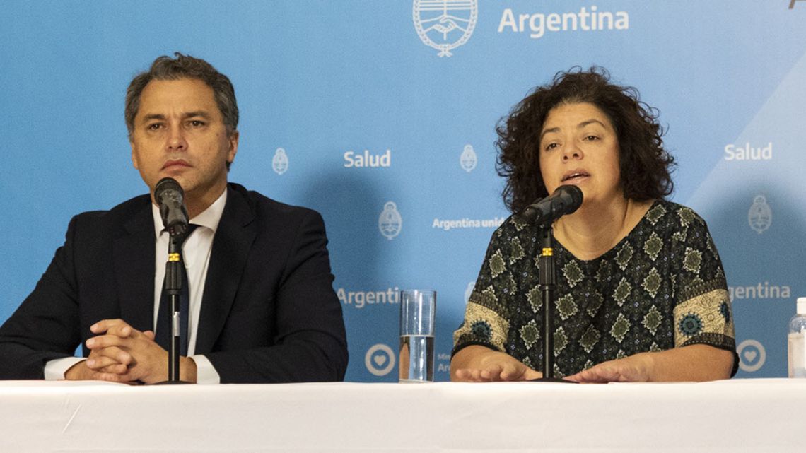 Vizzotti justificó a Alejandro Costa por vacunar a los Duhalde: "Él ...