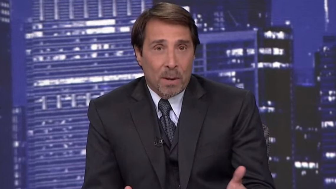 Fuerte cruce de Eduardo Feinmann en la red: gorilas y deliveries | Exitoina
