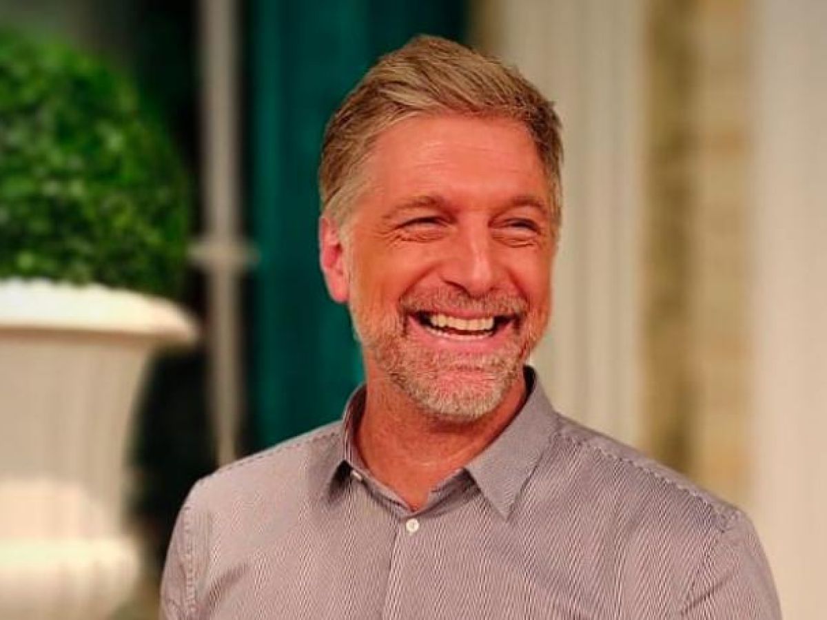 Caras | Horacio Cabak se disculpó con su mujer y sus hijos, al aire