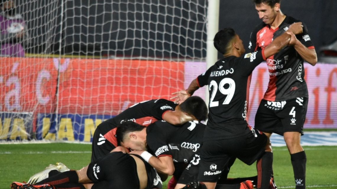 Sabalé, sabalé: que todo el mundo grite ¡dale negro! | 442