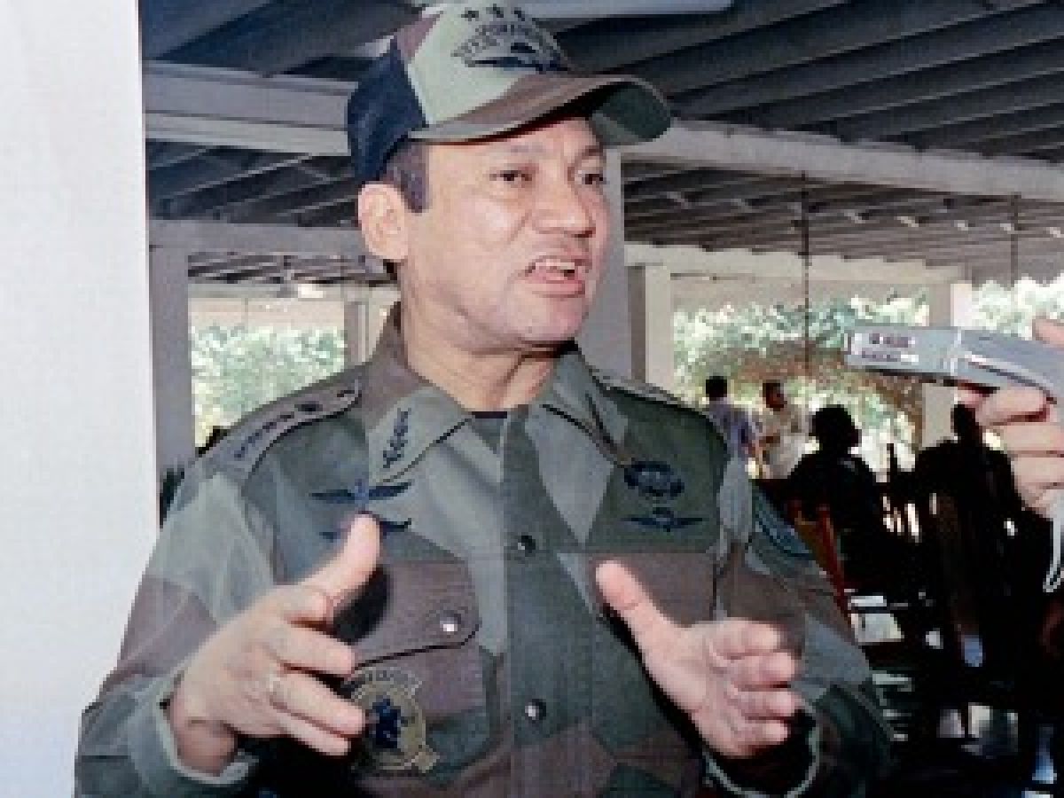 El 10 de Julio de 1992 el ex dictador panameño Manuel Noriega fue ...