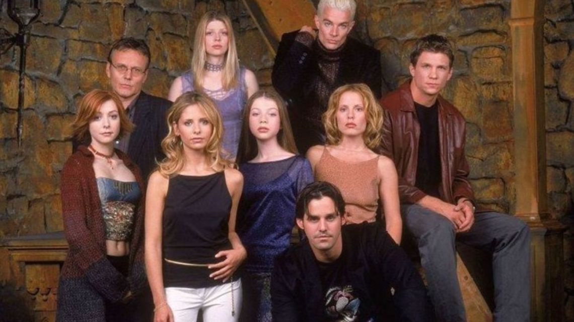 Actor de "Buffy" sufre parálisis en sus genitales y piernas: qué tiene ...