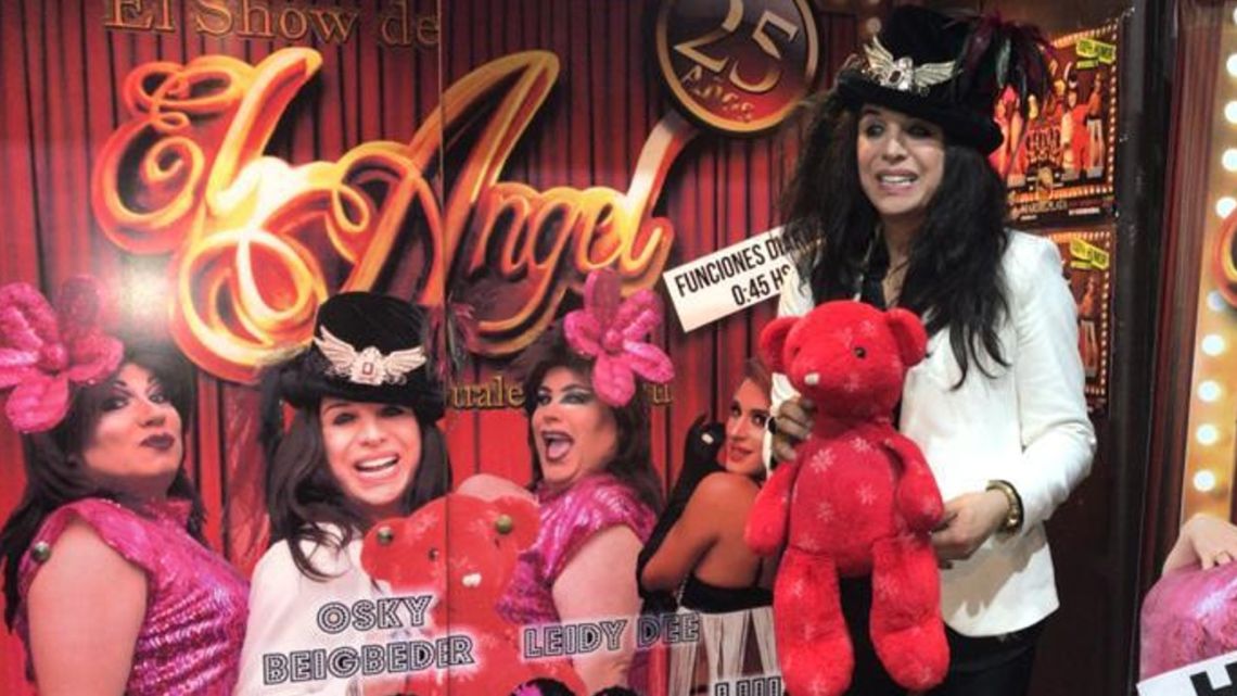 Vuelve el Show del Ángel, el espectáculo transformista de Osky ...