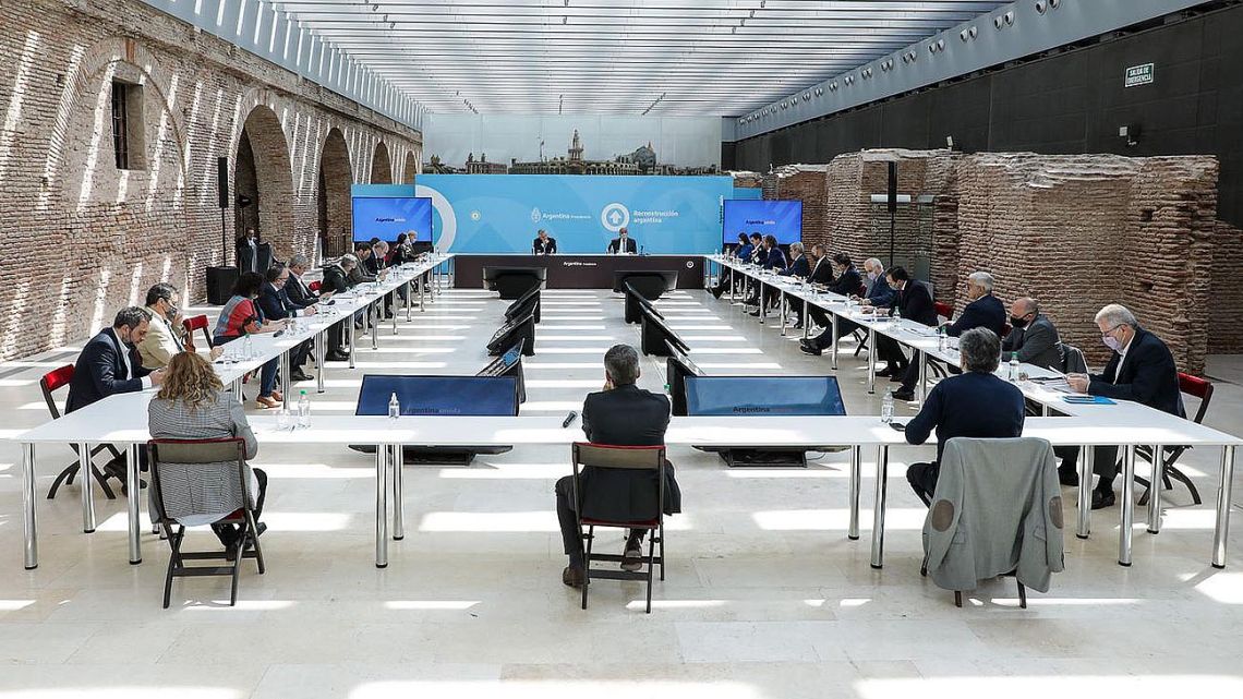 La primera reunión de gabinete en clave electoral: el presidente pidió ...