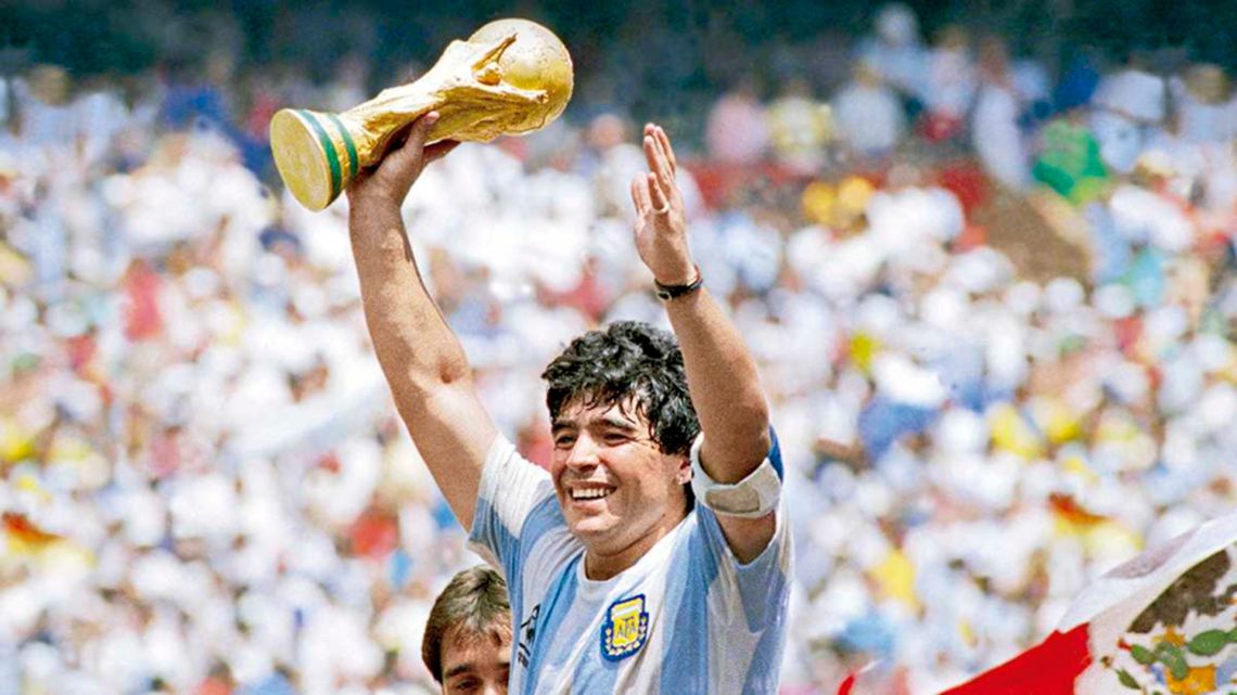 La Liga Profesional Homenajeará A Diego Armando Maradona En Su