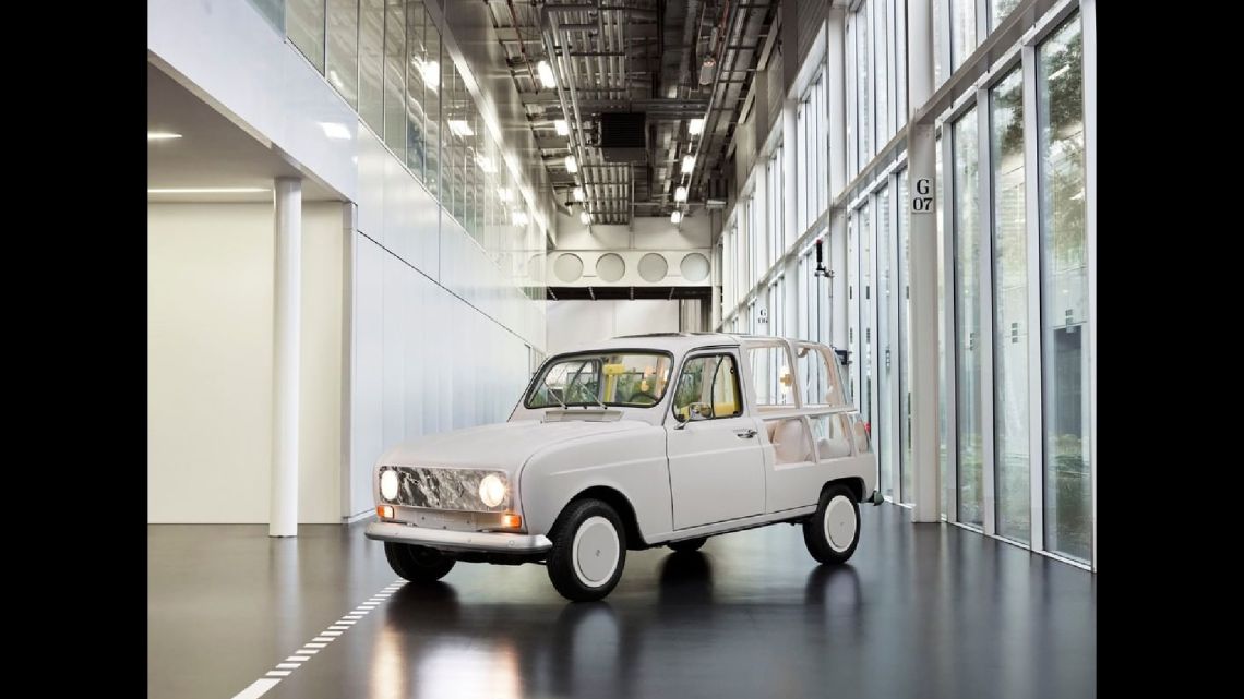 Se presenta un nuevo Renault 4 con una suite en su interior | Parabrisas