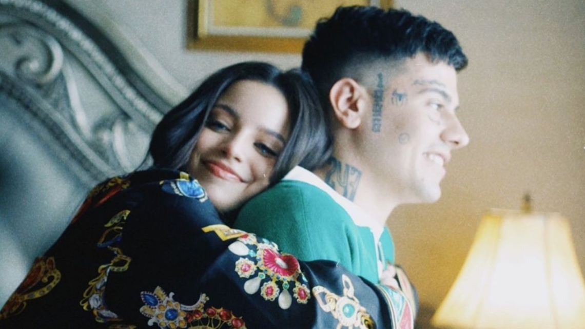 Duki y Emilia Mernes blanquearon su romance y revolucionaron las redes ...