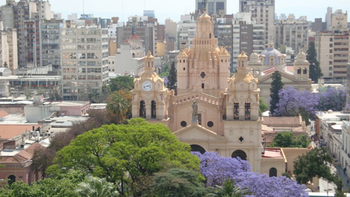 CAMINATAS POR LA CIUDAD | Perfil