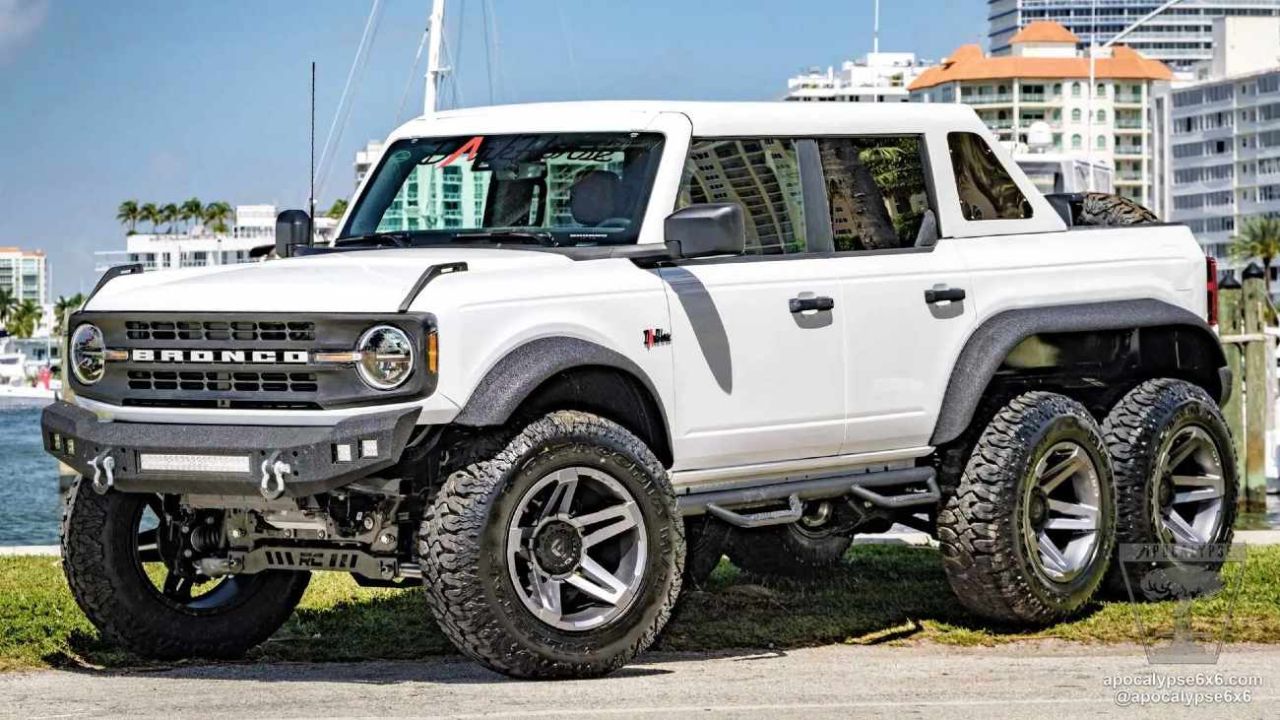 La Ford Bronco suma otra imponente versión 6x6 | Weekend