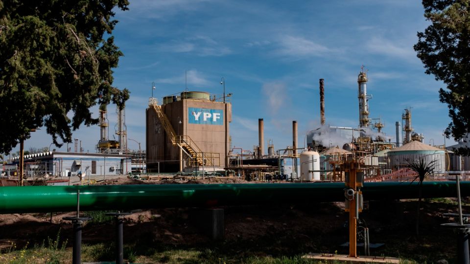Argentina found liable in multi-billion-dollar suit over YPF oil ...