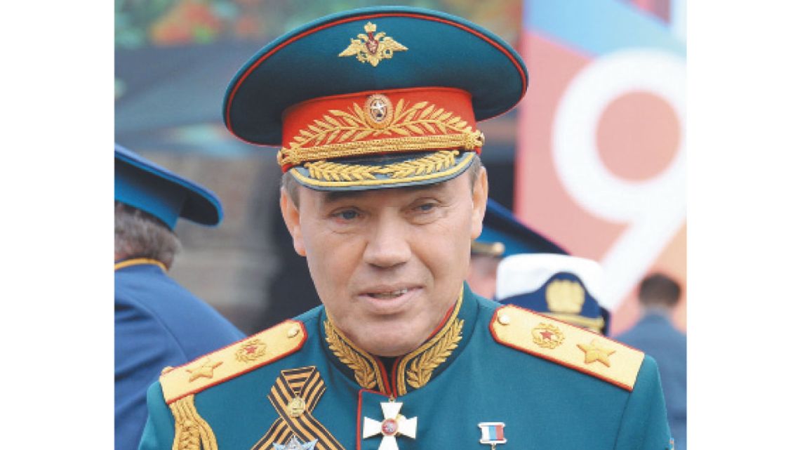 “La información es un arma no muy diferente de las bombas” | Perfil