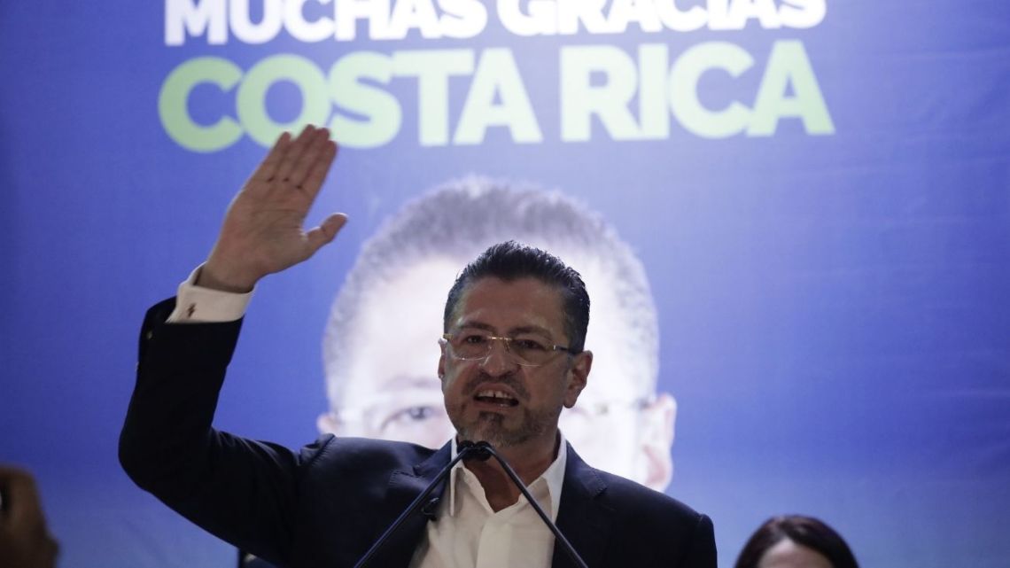 Rodrigo Chaves asume la presidencia de Costa Rica | Perfil