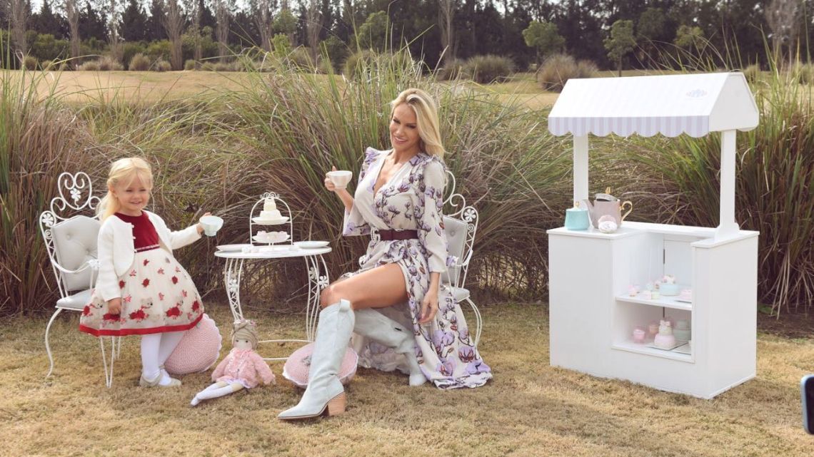 "La Petite Maison de Madelon": las increíbles casitas de muñecas que ...