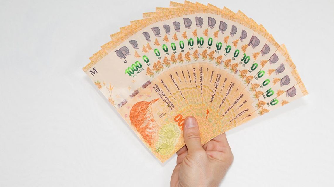 El aguinaldo nació en Roma, era de pobres a ricos y un “estreno con ...