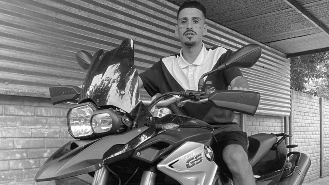 Quién era El Noba, el cantante de “Cumbia 420” que murió tras diez días internado | Perfil